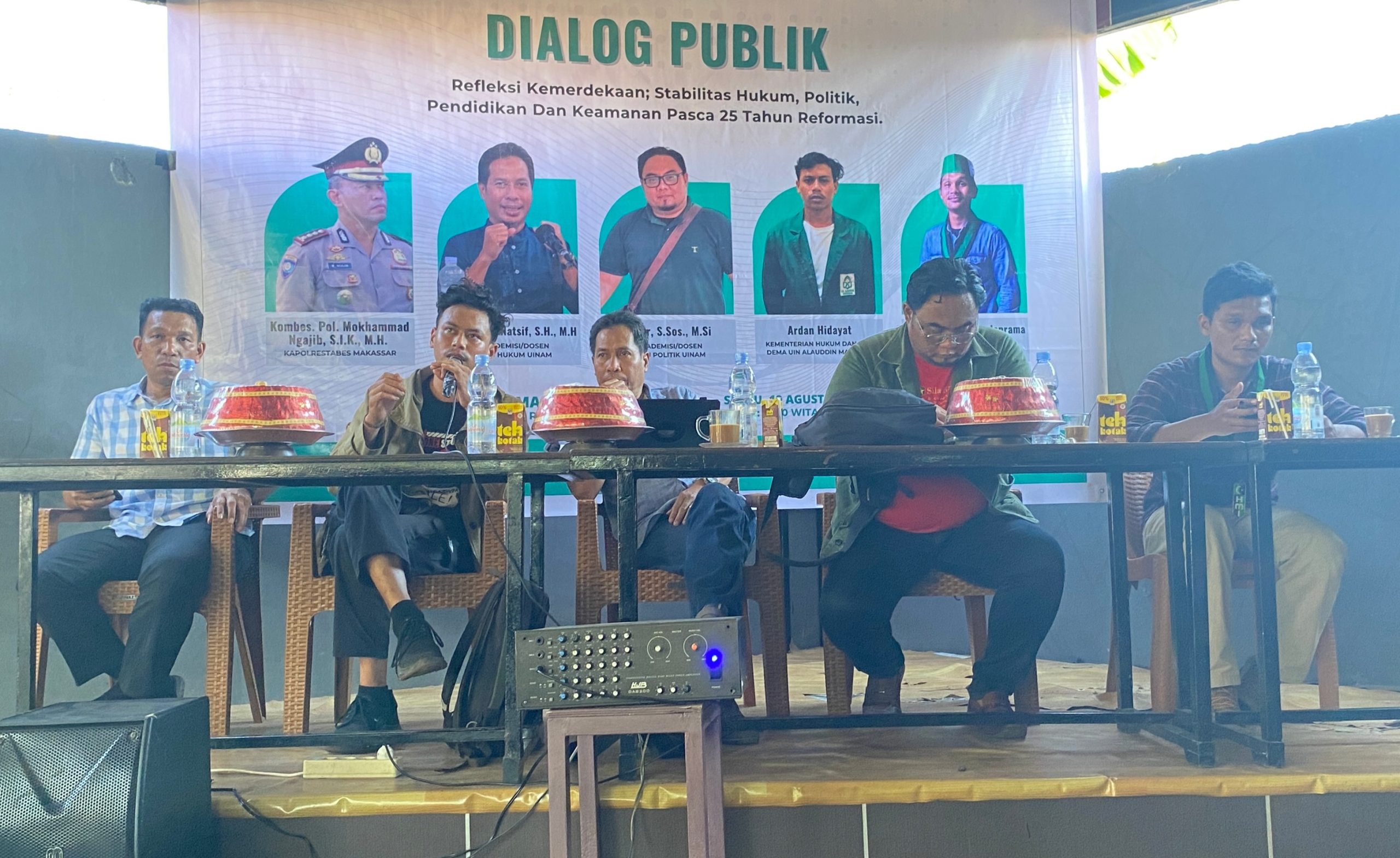 Dialog Publik HMI Syariah, Pantik Mahasiswa Berpikir Kritis - Washilah